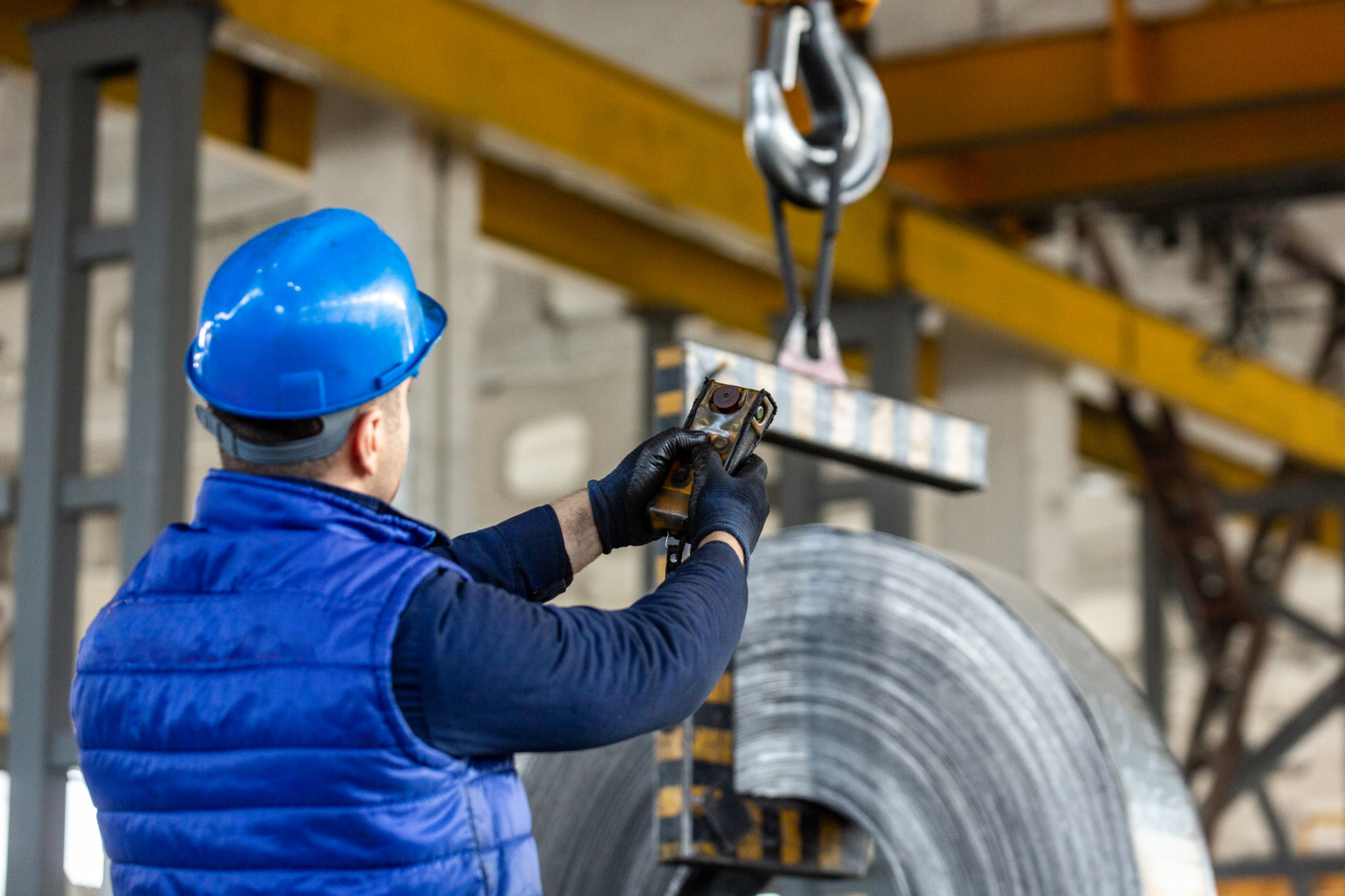 Mengenal Jenis-Jenis Lifting Equipment dan Fungsinya